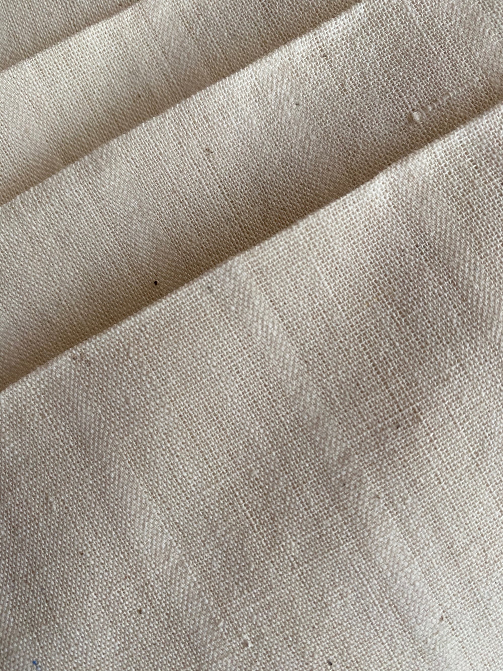 Malkha Naturally Dyed Handloom Cotton - GEOMETRIC FABRIC : KORA ...